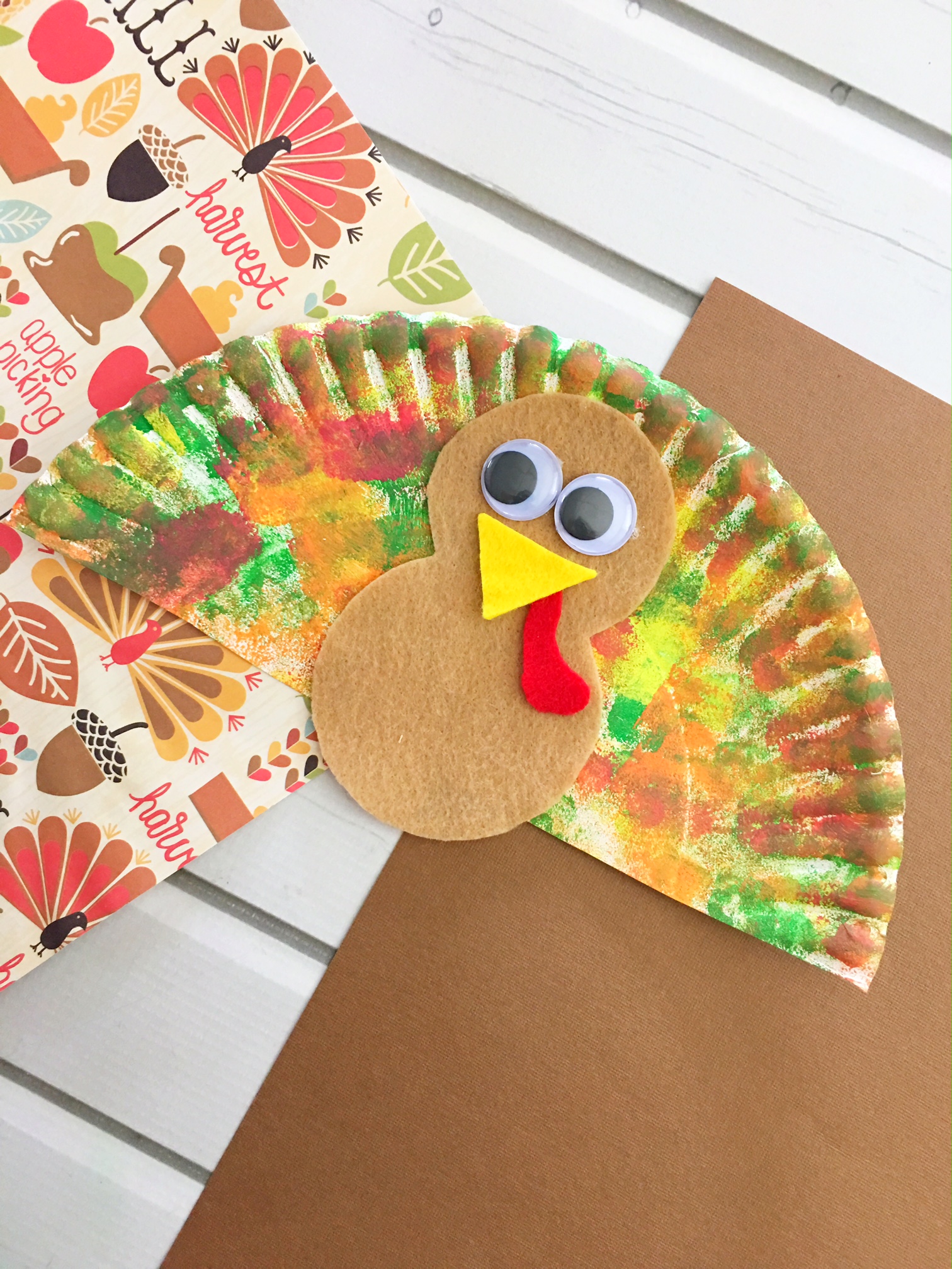 Paper plate turkey craft 01