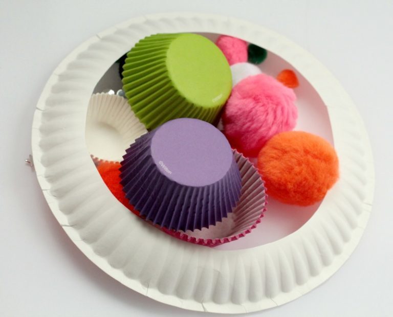 Valentine’s Day Crown Craft | Mrs. Karle's Sight and Sound Reading